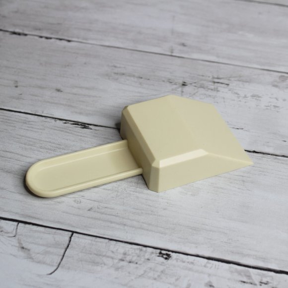 Tupperware | Kitchen | Tupperware Cup Measure Flour Sugar Coffee ...